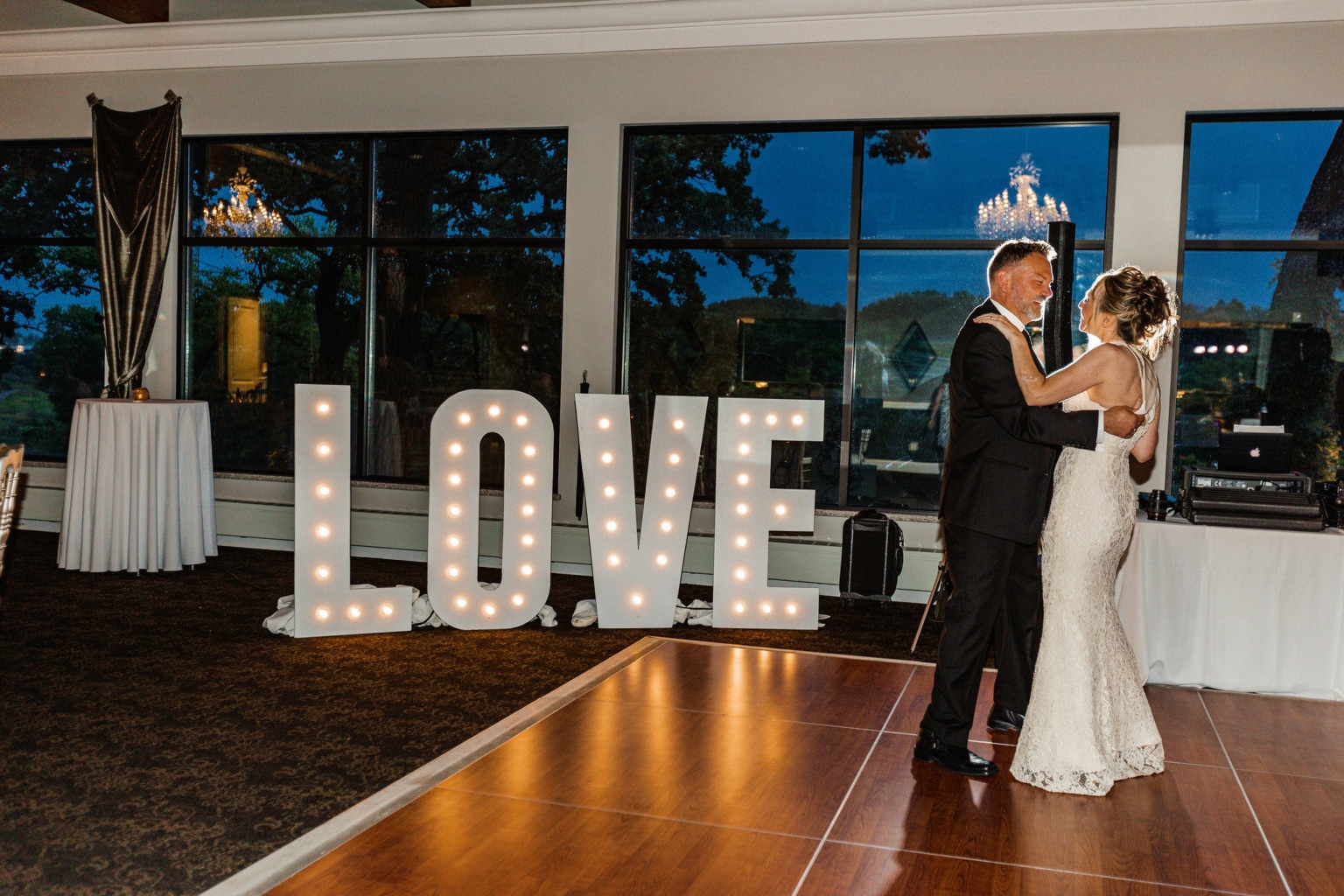 Instant Request DJ Entertainment – MN DJ | Minneapolis Wedding DJ ...