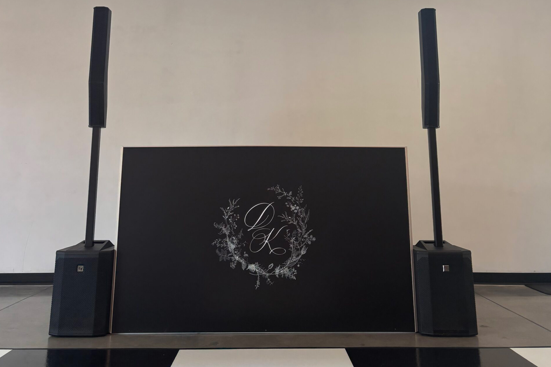 Services – Instant Request DJ Entertainment